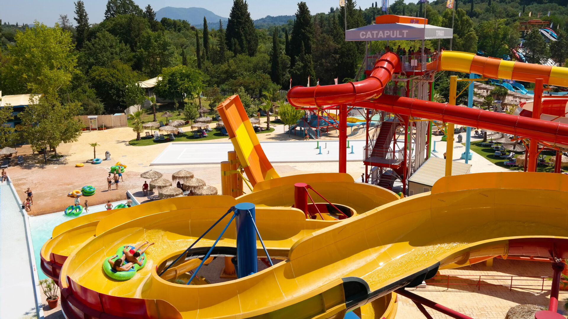 Family Rafting in Aqualand | Agios Ioannis Corfu
